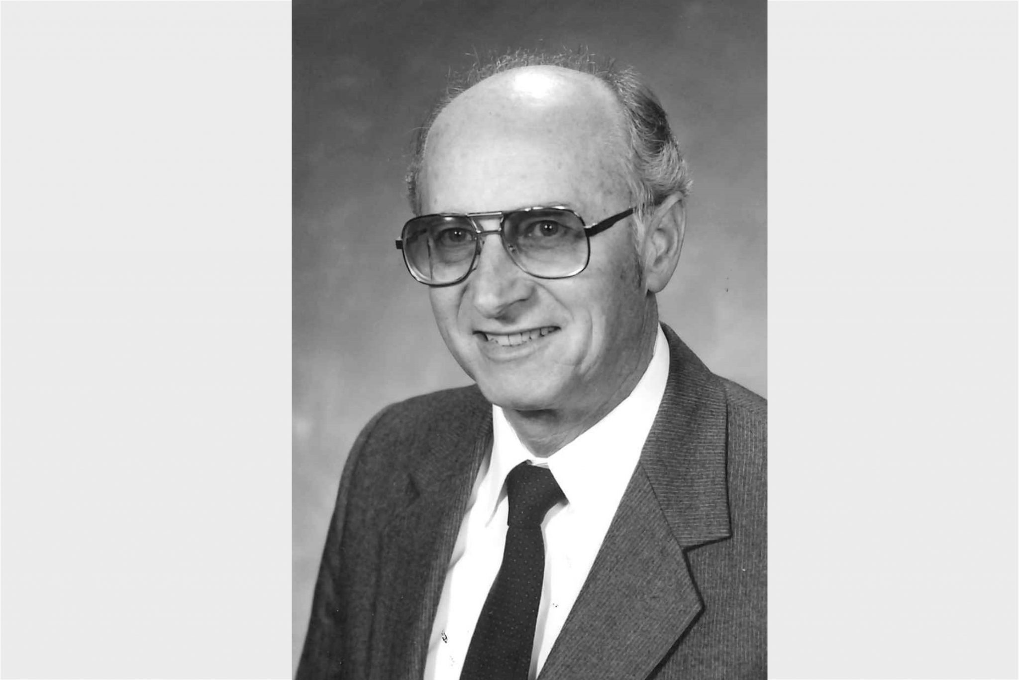 In Memoriam: John R. Martin ‘54, emeritus professor of Eastern ...