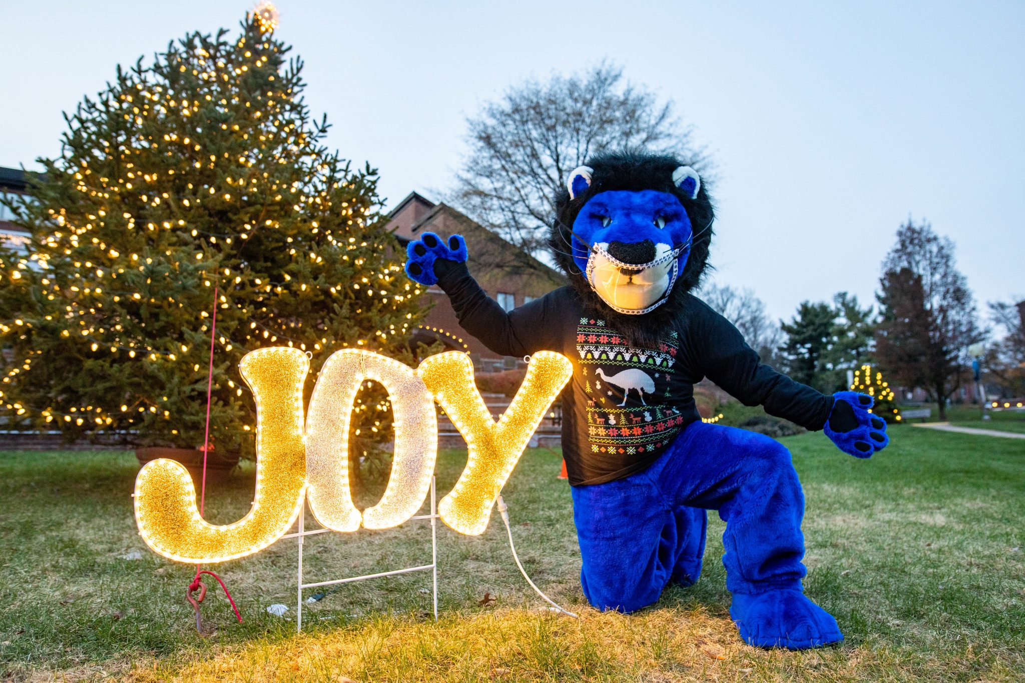 Join EMU's 2021 Christmas celebrations - EMU News