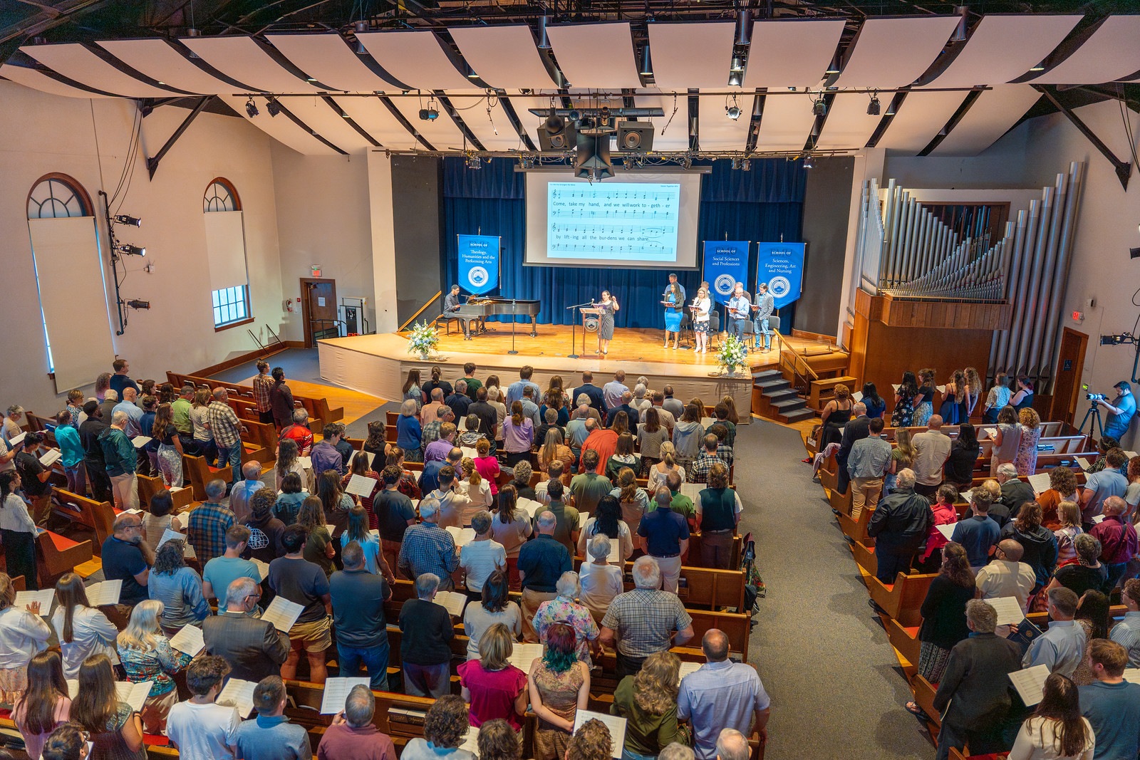 Baccalaureate service offers time of reflection for 2025 graduates ...