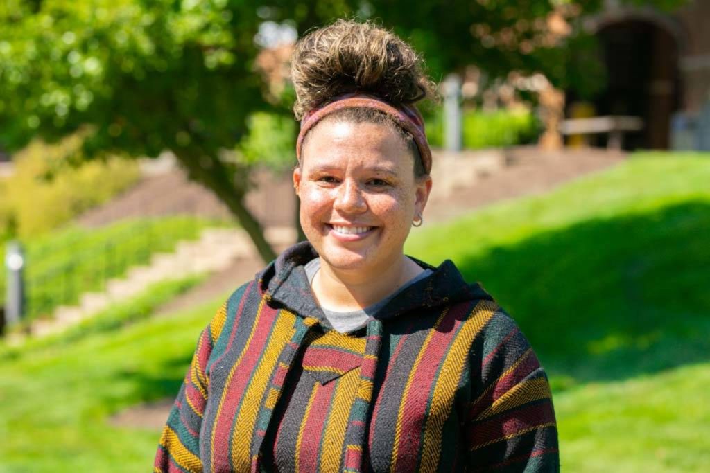 Jennifer Bricker – Peacebuilder Online